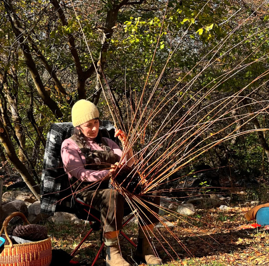 Willow Pack Basket – Long Table Farm